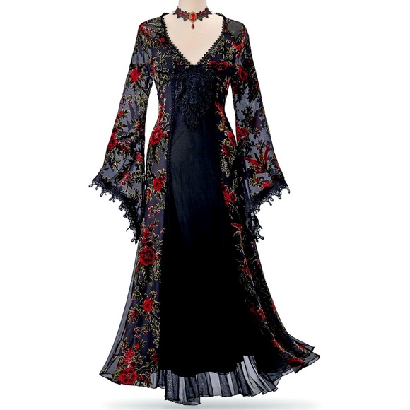 The Pyramid Collection | Dresses | Pyramid Collection Goth Renaissance ...